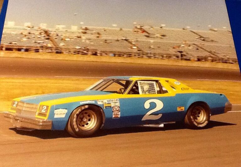 1977 Buick Nascar Resin body - Ace Decals